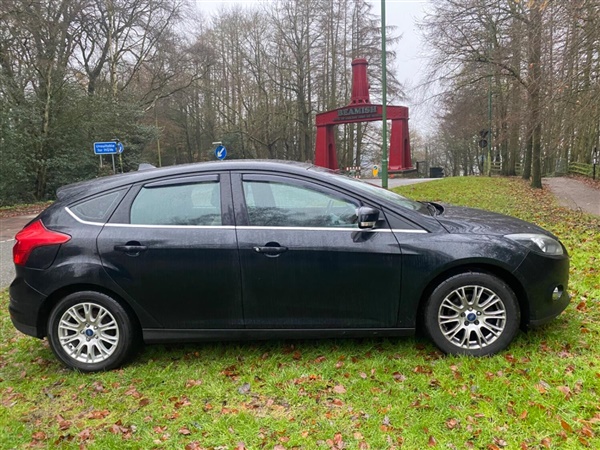Cheap Ford Focus Cars For Sale Under £5,000 | Desperate Seller