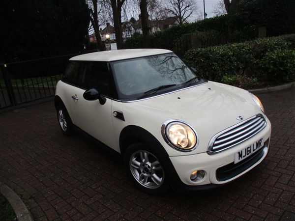 Cheap Mini Cars for sale in Middlesex | Desperate Seller